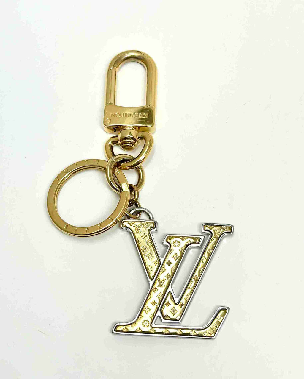 Louis Vuitton Gold LV Monogram Bag Charm And Key Holder – High Heel ...